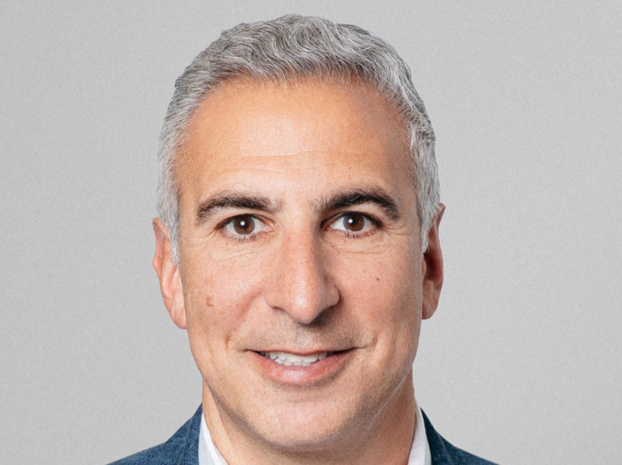 Andrew Wellington, CIO & Founder, Lyrical Asset Management | Ben Graham ...