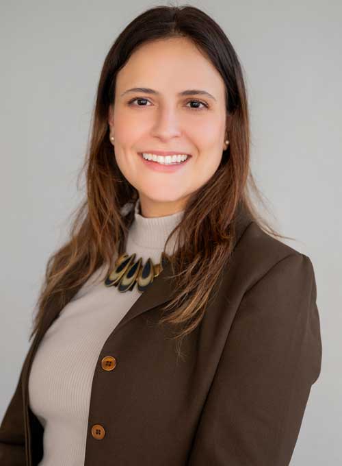 Lara Liboni | Faculty & Research